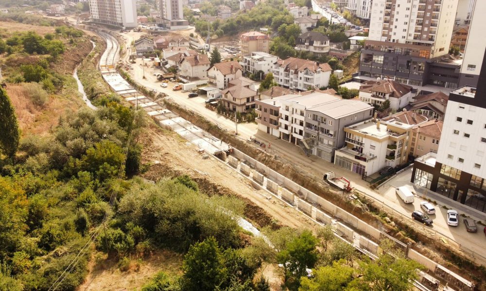 Pezullohet ndërtimi i ‘Rrugës A’ në Prishtinë - Media Ndertimi