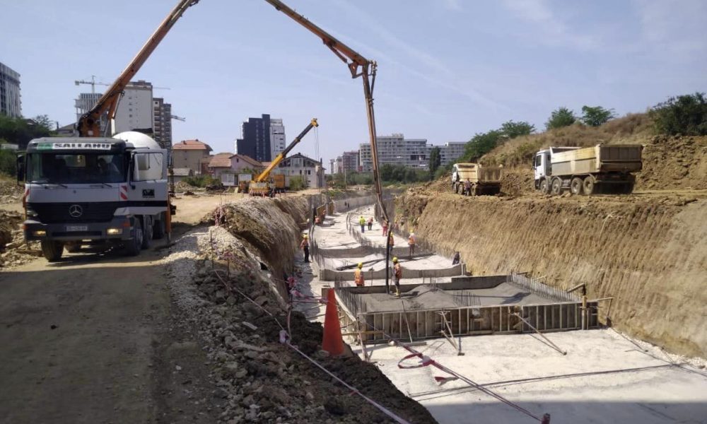 Supremja i hap rrugë vazhdimit të punimeve në “Rrugën A”, hedh poshtë ...